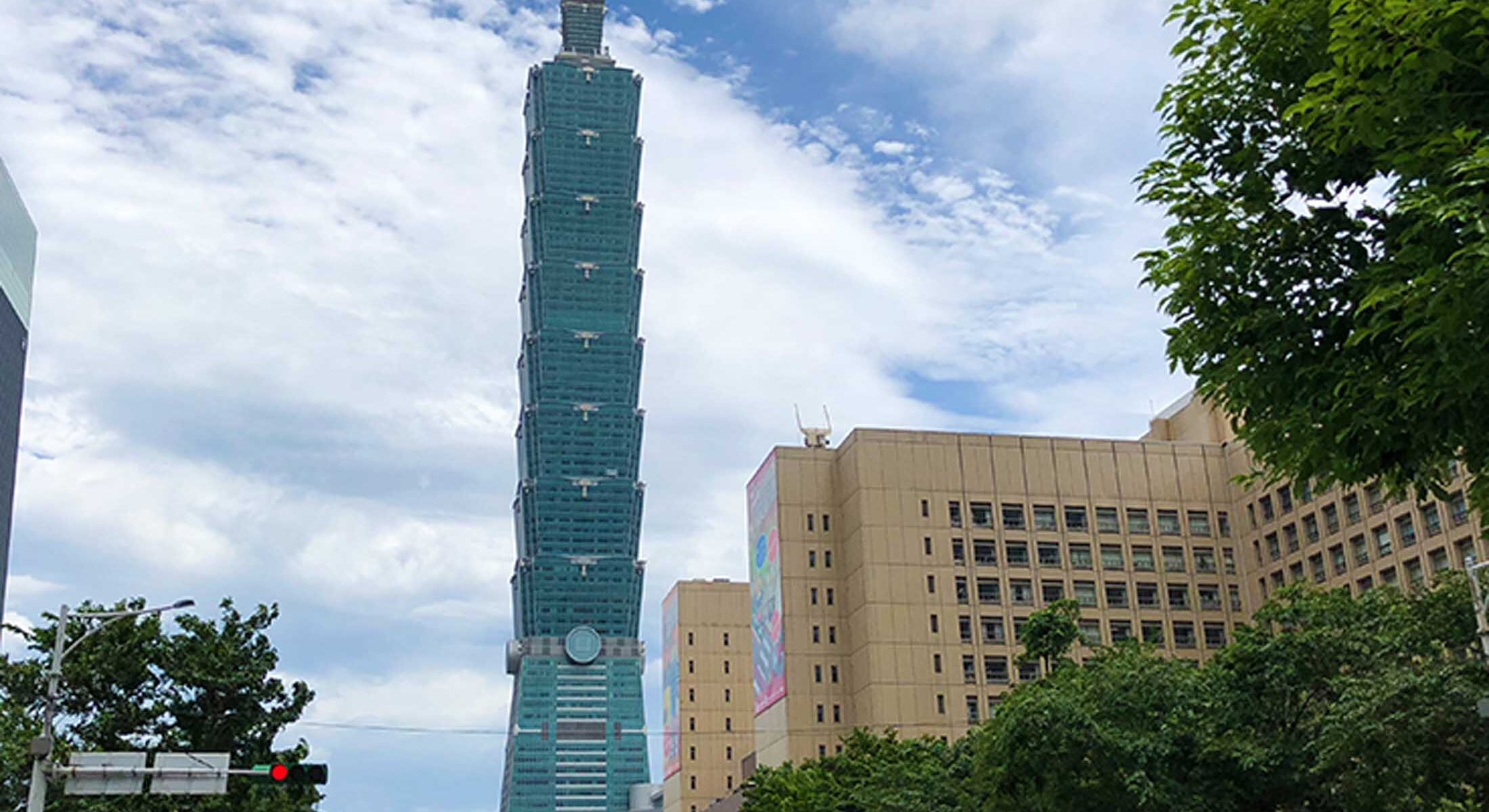 S. 中正紀念堂 Chiang Kai-shek Memorial Hall - Riviera Hotel Taiwan